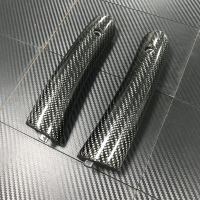 中国 薄板にされた注文カーボン繊維部品鋼鉄3Kカーボン繊維のドア ハンドル 販売のため
