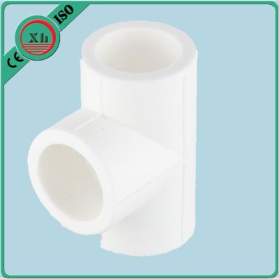 Cina Polipropilene di plastica durevole del raccordo a T casuale/tubi e montaggi di Ppr in vendita