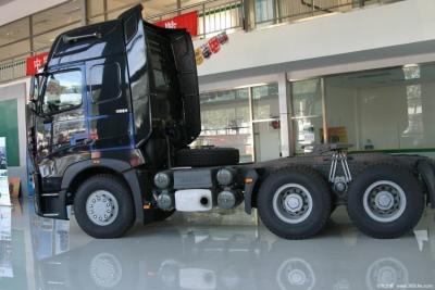 Cina 6*4 Manuale di guida a sinistra/destra HOWO A7 CHG LNG Tractor Truck Head con velocità di controllo in vendita
