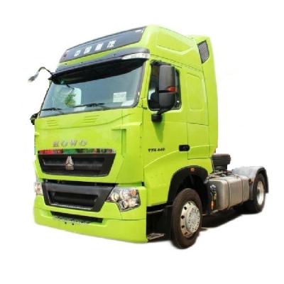 中国 360° 後部カメラ シノトラック HOWO T7H 440HP 4X2 トラクター 販売のため