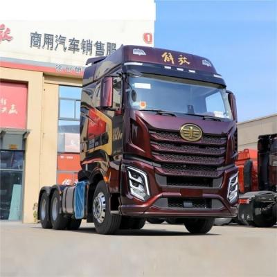 中国 リーズナブル 560HP Faw Jiefang J6V 6X4 トラクション トラックヘッド ロジスティック輸送 販売のため