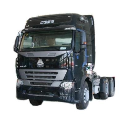 Cina Howo A7 6x4 usato camion trattore con 400-500L di capacità del serbatoio di carburante e motore SINOTRUCK in vendita