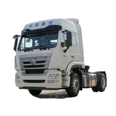 中国 SINOTRUCK Haohan J5G 4X2 トラクタートラック 340HPと300-400Lの燃料タンク容量 販売のため