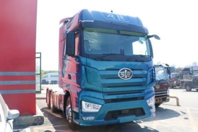 中国 FAW Jiefang J7 LNG CHG 371 375HP 4*2 6*4 6*2 負荷トラクター 最大速度120KM/H 販売のため