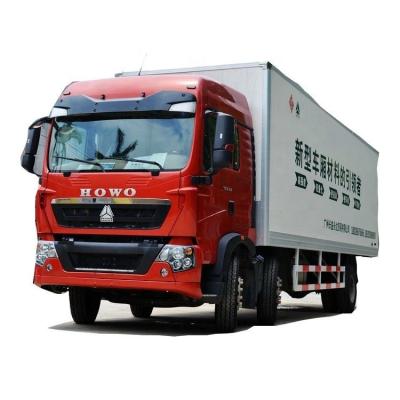 中国 240hp 6X2 9.5 メートルバン トラック ホット用 中古 国産重型トラック HOWO T5G 販売のため