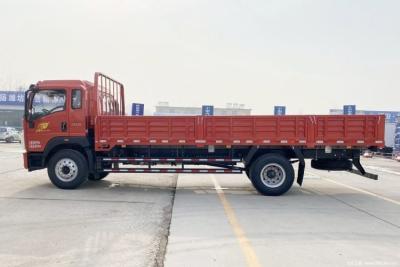 中国 国産重型トラック HOWO G5X 中型カード 220HP 4X2 6.75m ハードルトラック 販売のため