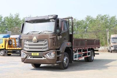 China 23 Hot Boutique Carros Usados SINOTRUCK HOWo NX Cartão Médio 220hp 4X2 6.75m Hurdle Truck à venda