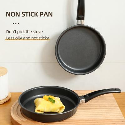 China High Quality Gas Stove Iron Flat Bottom Pan Mini Fry Pans Nonstick Frying Pans For Cooking for sale