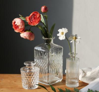 China Glass Vase  Decorative Rustic Flower Vases Small Mini Table Floral Vase Barcelona Style for Home Decor for sale