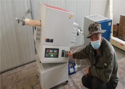 China Molibdênio Rod controlo a distância do SCR da fornalha de tubo de um vácuo de 1700 graus à venda
