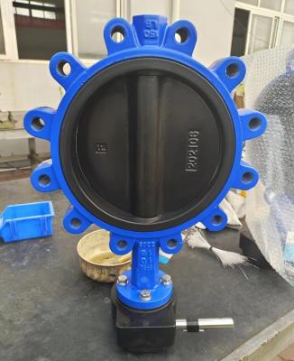 中国 DN200 柔らかい鋳鉄 PTFE 座ったラグ バターフライバル 一般温度メディア 販売のため