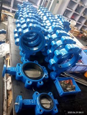 China EPDM-stoel zachte afdichting hefboom bediend wafer lug vlinder klep met aangepaste opties Te koop