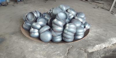 Cina Disegno a cerchio Testa conica a piatto in ferro per apparecchiature petrolifere Componenti standard ASME in vendita