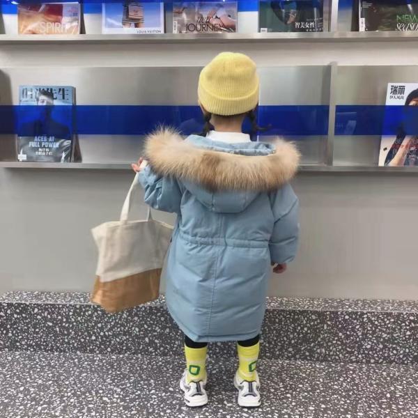 Quality Children′ S Winter Down Coat for Girls and Boys Clothes Waterproof Outdoor for sale