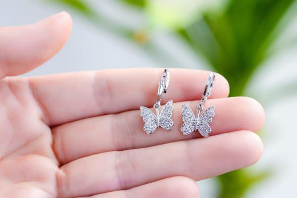 Quality 2021 New Earring Copper Platinum Plating Gold Plating Butterfly Design for sale