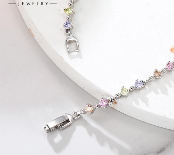 Quality 2021 New Bracelet Alloy 24 K Platinum Plating with Zircon for sale