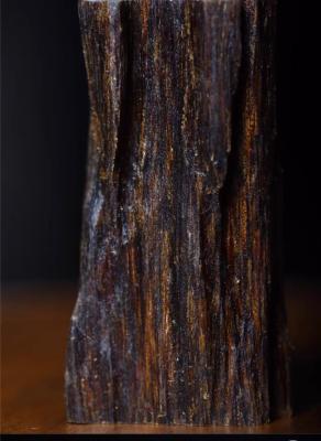 Quality Raw Earthy Old Material Natural OUD Agarwood For Ornaments 50g Pack for sale