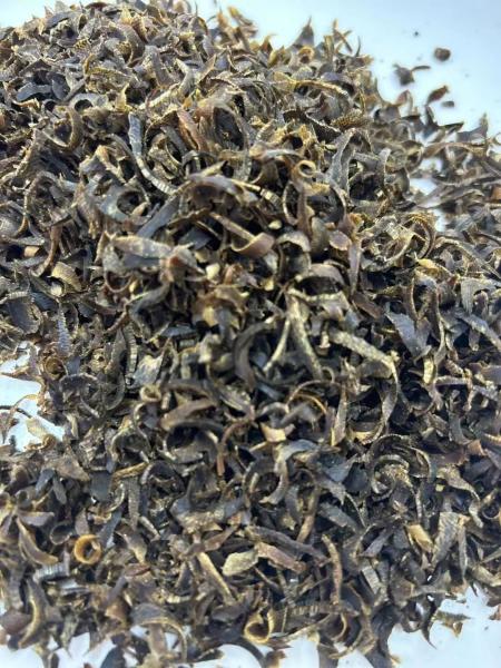 Quality Sinking Water Grade Full Oil Hainan Chinese Agarwood Incense Powder Hook Silk for sale