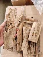 Quality Hainan Chinese Agarwood Incense Powder Natural Logs White Agarwood Slices for sale