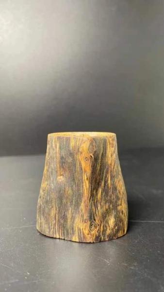 Quality Natural Old Mountain Sandalwood Blocks Strips 150g Agarwood Oud for sale