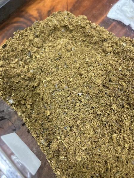 Quality Authentic Hainan Wild Agarwood Sandalwood Powder Sinking Logs Old Natural Agarwood Scraped Black Oil Bulk Spices Insect for sale