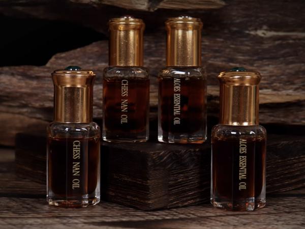 Quality Soothes The Nerves And Helps Sleep Agarwood Oud Essential Oil China Nha Trang for sale