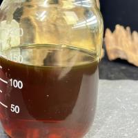 China White Kynam Supercritical CO2 Extraction Essential Oil Pure Natural Amber Grade for sale