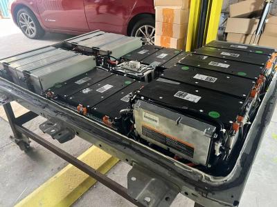 Китай 2011-2020 2012 2015 Nissan Leaf Ev Battery Replacement NMC 13.7V 180AH 4S1P Lithium-Ion Battery 63kwh Upgrade Kit продается