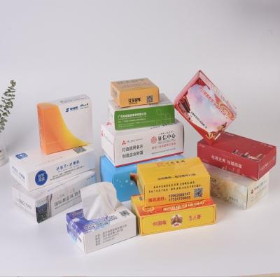 Cina Casella di pompaggio del tessuto facciale Cartone Casella di sigillamento della macchina di imballaggio Linea di produzione per il tessuto in vendita