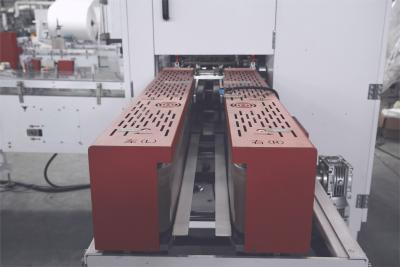 Cina Smart Napkin Packaging Machine CE Certification Automatic Facial Tissue Making Machine (macchina per la confezione di tovaglioli intelligenti) in vendita