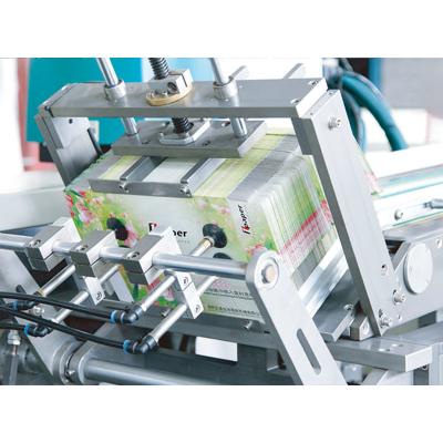 China Medium Bag Inventar Vollservo Weich gezogenes Papier Tundish Verpackungsmaschine mit intelligenter Steuerung zu verkaufen