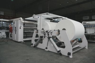 China Gezichtsweefselmachine voor automatisch embossing vouw snijden drukken en verpakken Te koop