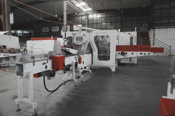Quality Facial Tissue Paper Making Machine Cutting Folding Packing Machine Napkin for sale