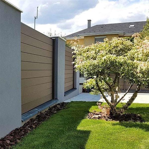 Quality WPC Wood Grain Composite Fencing Boards Panels Recycled Materials for sale