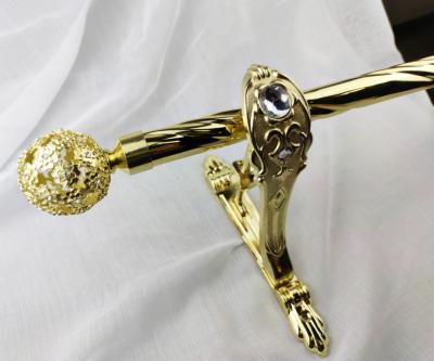 Cina Stile di lusso della palla del cappuccio dei Finials dorati delle aste della tenda per gli hotel dei ristoranti in vendita