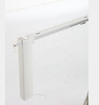 Cina Piste elettriche polacche della tenda del metallo, rotaie di tenda regolabili per la decorazione in vendita