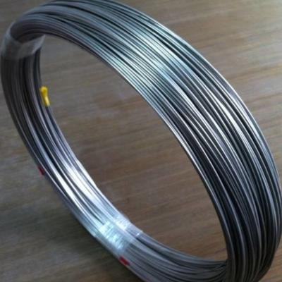 Cina Q195 Q235 filo di acciaio a basso tenore di carbonio 0,8 mm 1,2 mm 3 mm 6 mm con resistenza alla trazione 900-2200Mpa in vendita