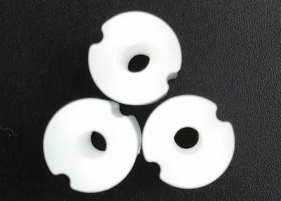 Cina Piccoli prodotti di plastica dello stampaggio ad iniezione, anelli distanziatori bianco 10 x 15mm di RAL 9011 POM in vendita