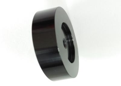 China Pés M5 de alumínio pretos brilhantes fazendo à máquina feitos sob encomenda da anodização de peças de metal para o áudio à venda