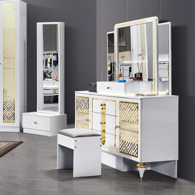 China Groothandel Hoogwaardige moderne houten frame dubbelbed Home Master Room King Size Luxe Turkse slaapkamermeubilair set Te koop