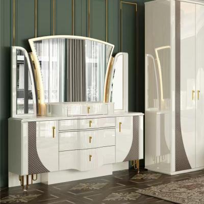 Cina OEM all'ingrosso Bianco Reale di lusso Doppio letto King Size Camera padronale Moderna Casa Cornice di legno Set di mobili per camera da letto completa in vendita