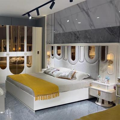 China Novo design por atacado de madeira duplo King Size Suíte de cama de madeira Quadro de madeira moderno Luxo mobiliário de madeira casa conjuntos de quarto à venda