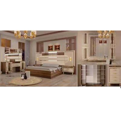 Cina Re Size Mirrored Bedroom mette l'OEM del ODM della mobilia 5pcs in vendita