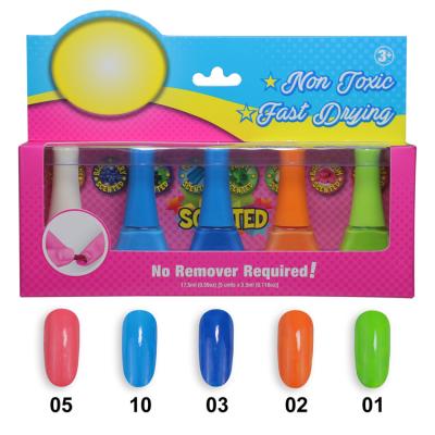 Cina Lo smalto dei bambini a base d'acqua di ISO22716 12ml Peelable non tossico in vendita