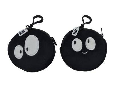 China Ronde vorm schattig borduurwerk en afgedrukte emoji Plush munt tas met siliconen tag Te koop