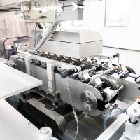 China Horizontal Automatic Shrink Sleeve Labeling Machine 100pcs/min 380V 15KW for Small Products for sale