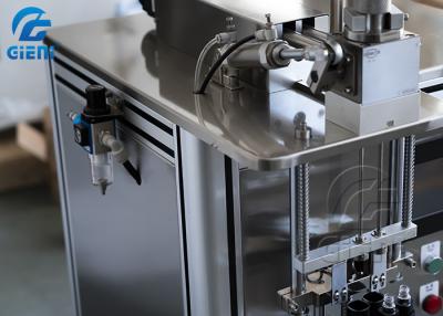 China Máquina de enchimento pequena semi auto para o rímel com o controlador programável da lógica à venda