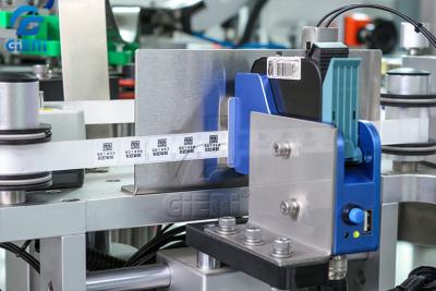 Cina etichettatrice automatica della bottiglia rotonda della tavola rotante di 600kgs 4.1Kw per le fiale delle fiale in vendita