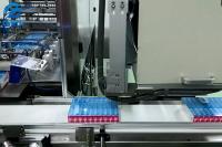 China Pharmaceutical Vertical Box Labeling Machine 60pcs/min 0.65Kw Automatic Labeler for sale