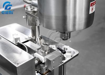 Cina Il labbro della mascara della piccola scala del laboratorio lucida la macchina di rifornimento cosmetica in vendita